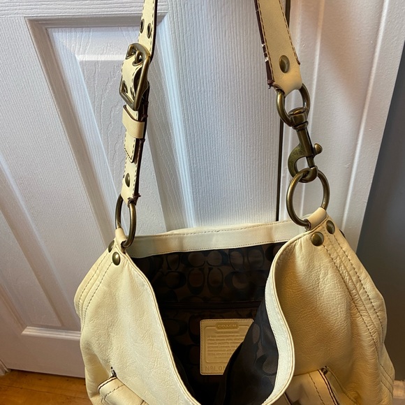 Coach | Bags | Vintage Leather Coach Messenger Bag Extra Large | Poshmark